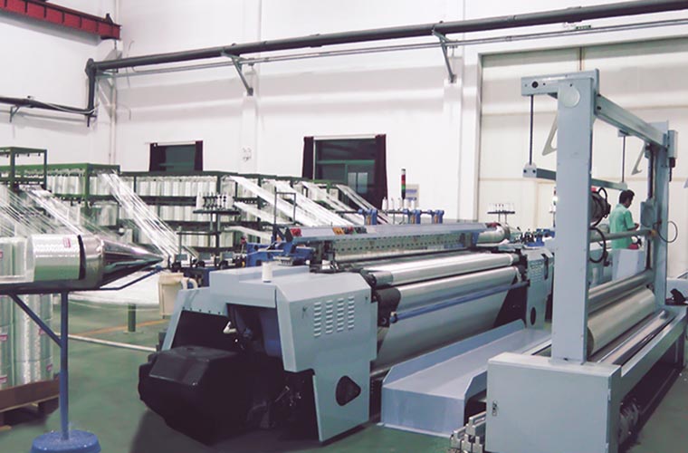 SUNTECH Provides Rapier Weaving Machine
